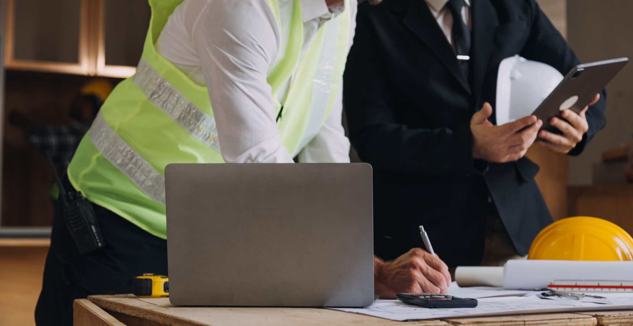 A Quick Guide to Contractor Compliance Management